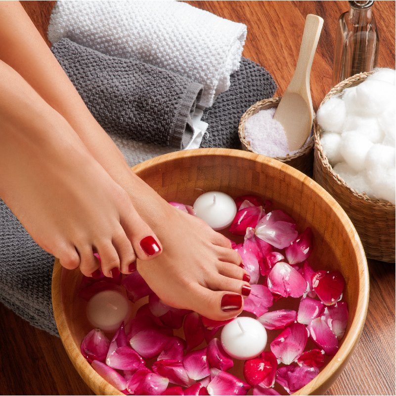 FOOT MASSAGE